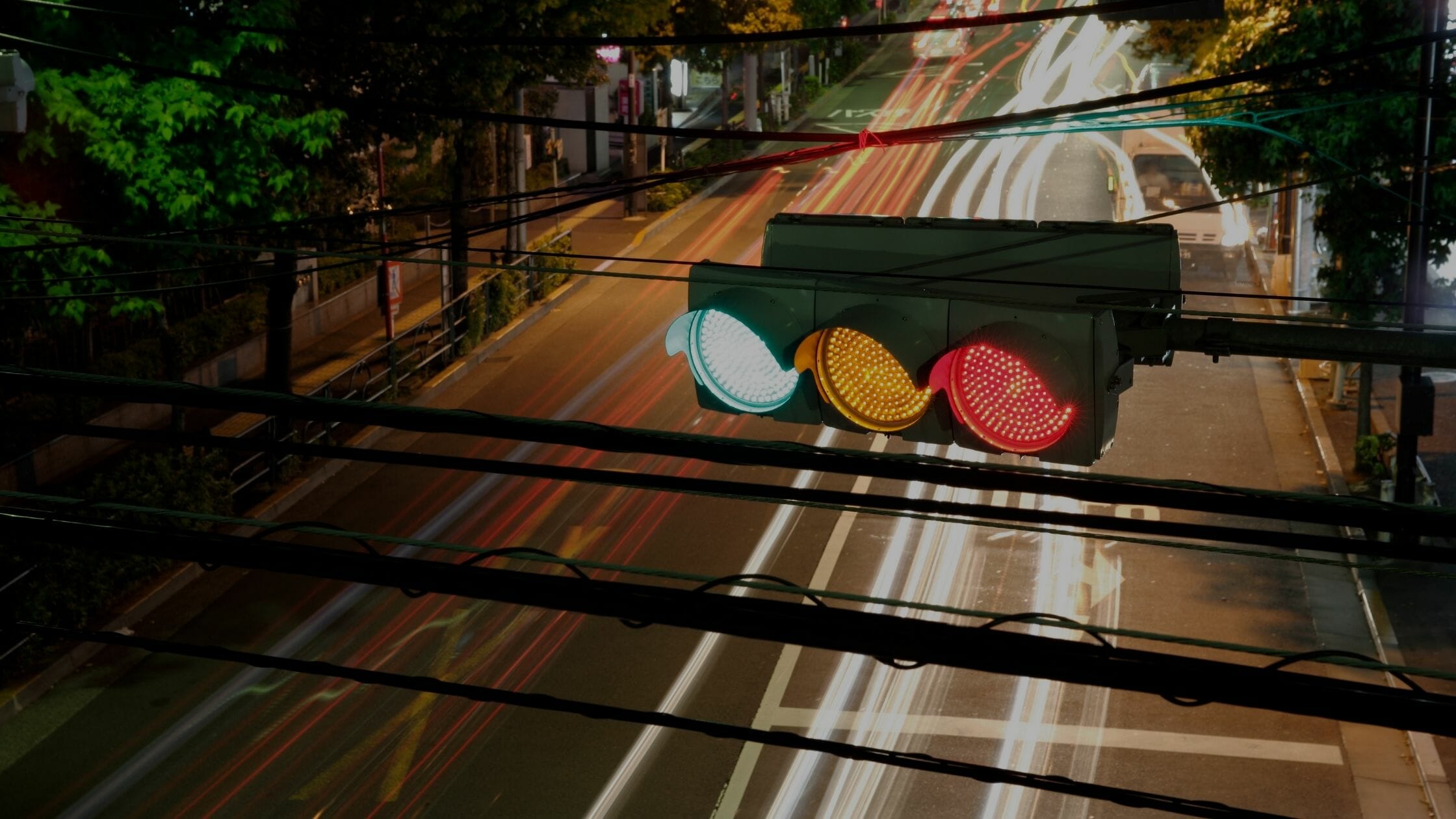 4 Ways Truck Drivers Can Be Safer at Intersections - Easley Transportation